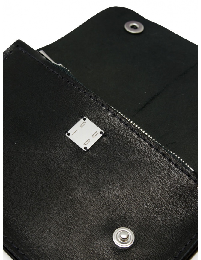 Guidi WT02 wallet in black pressed kangaroo leather